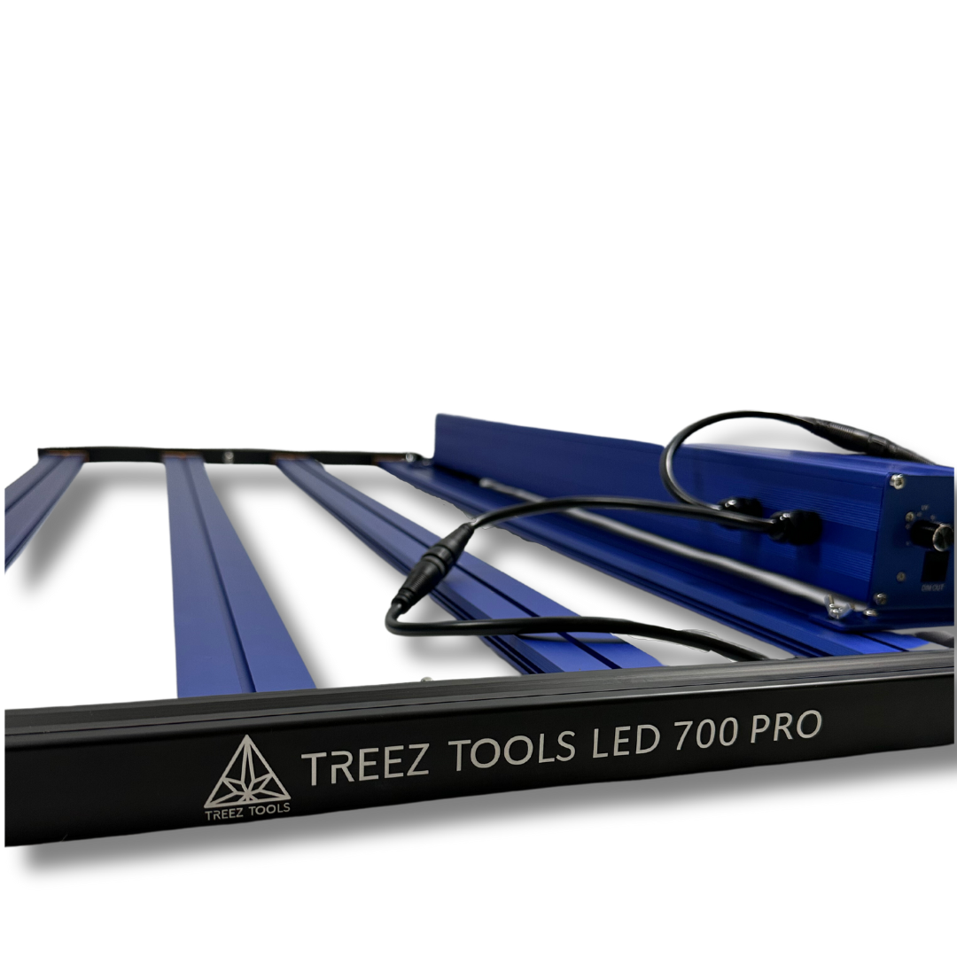 Treez Tools Grow Light LED 700 PRO | Treez Tools